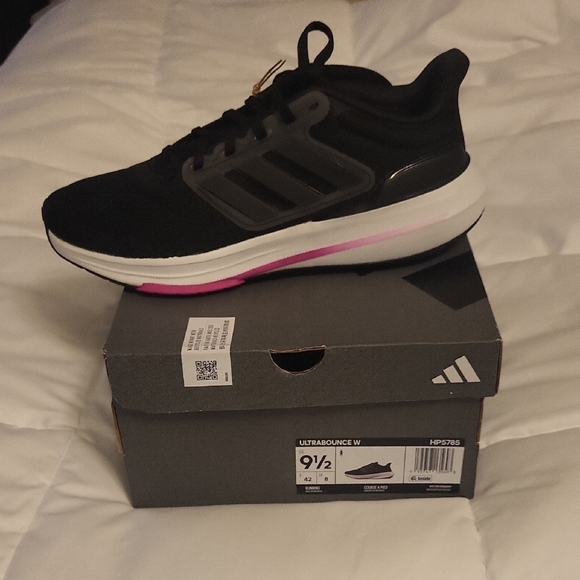 adidas | Shoes | Adidas Womens Ultraboost Black And Pink Shoes | Poshmark